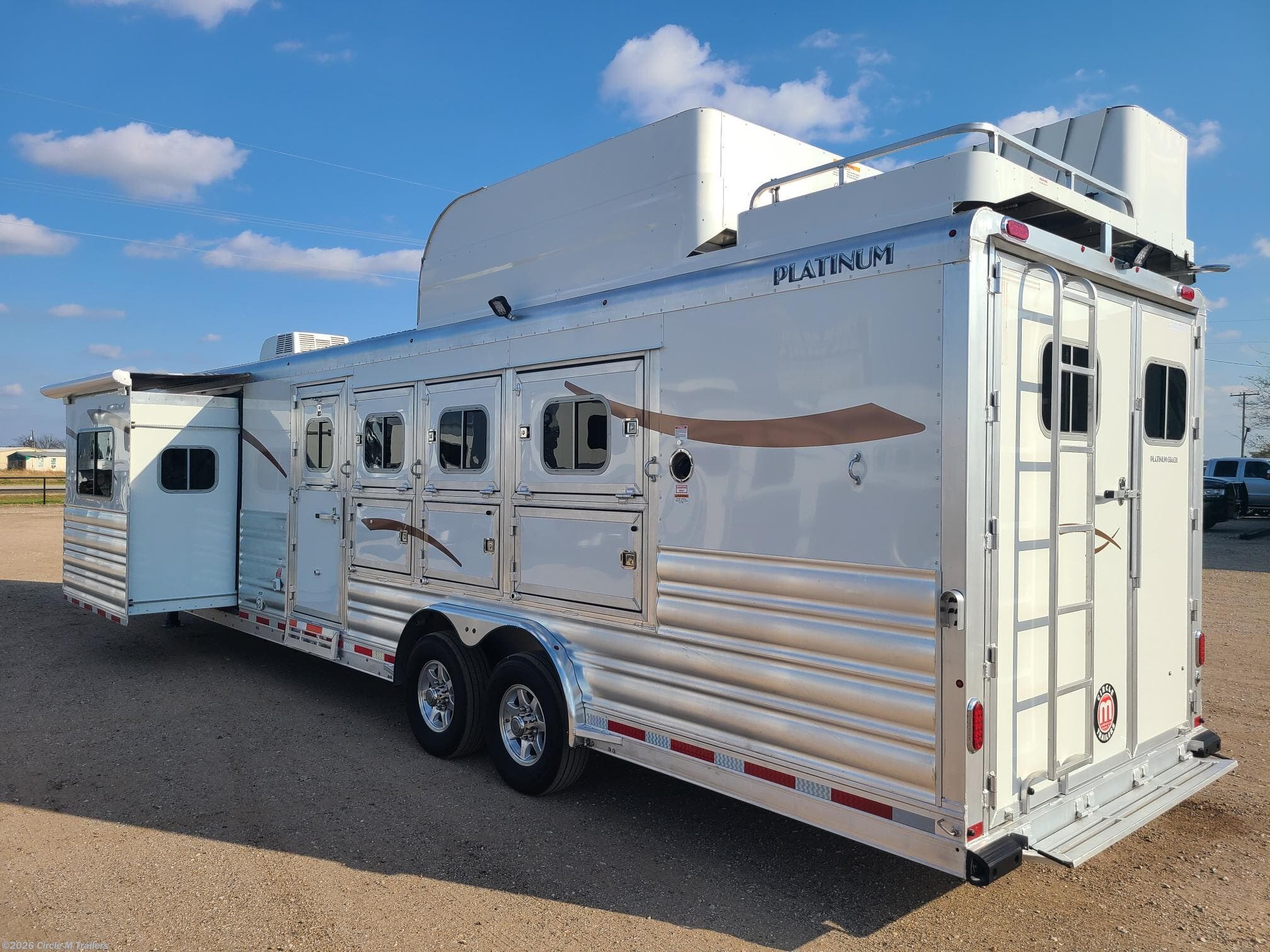 Circle M Trailers Trailer Dealer in Kaufman, Texas | TrailersUSA