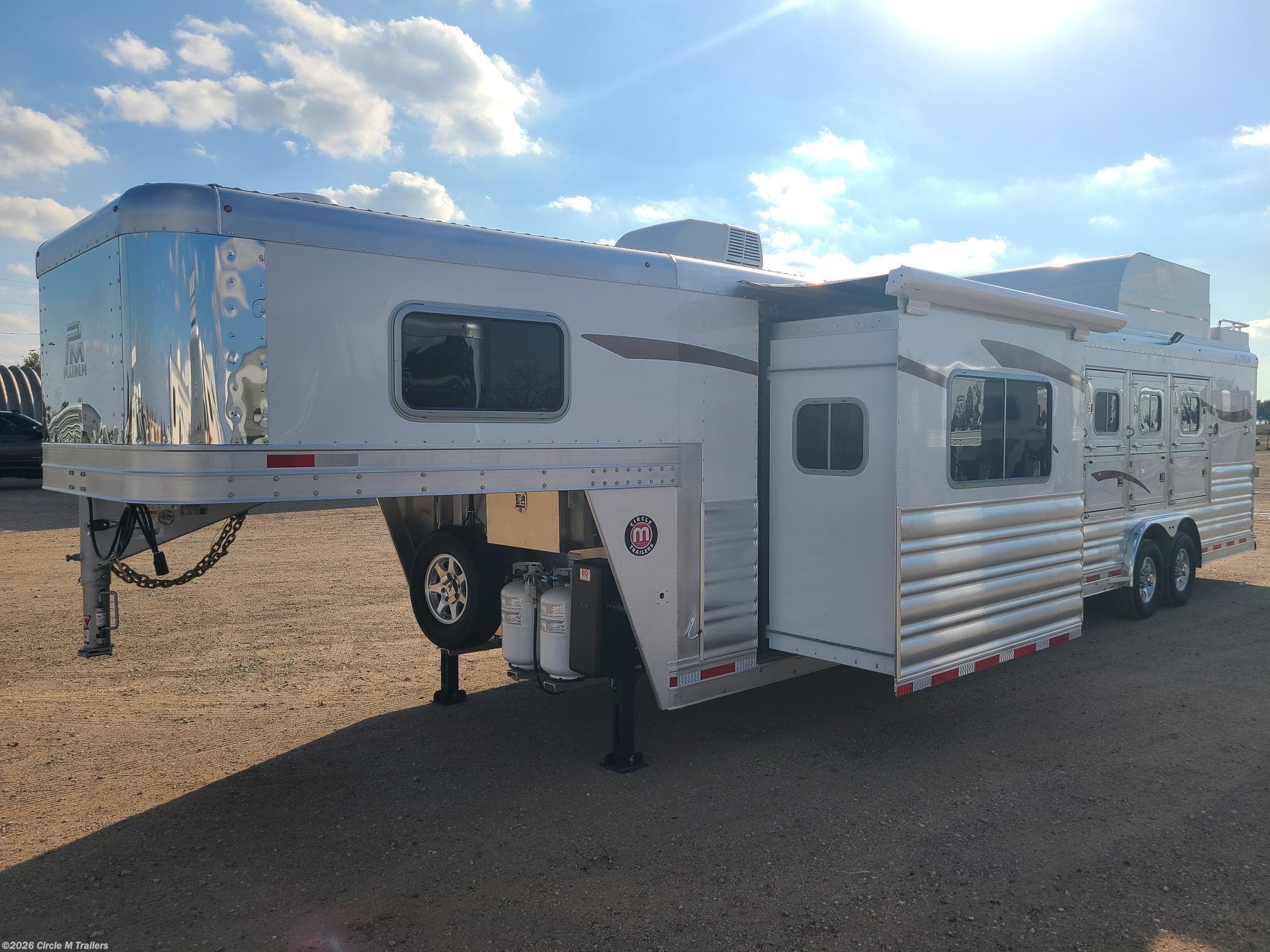 Circle M Trailers Trailer Dealer in Kaufman, Texas | TrailersUSA