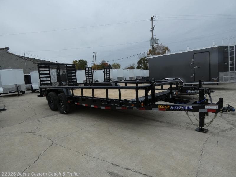 Becks Custom Coach & Trailer in St. Johns, MI