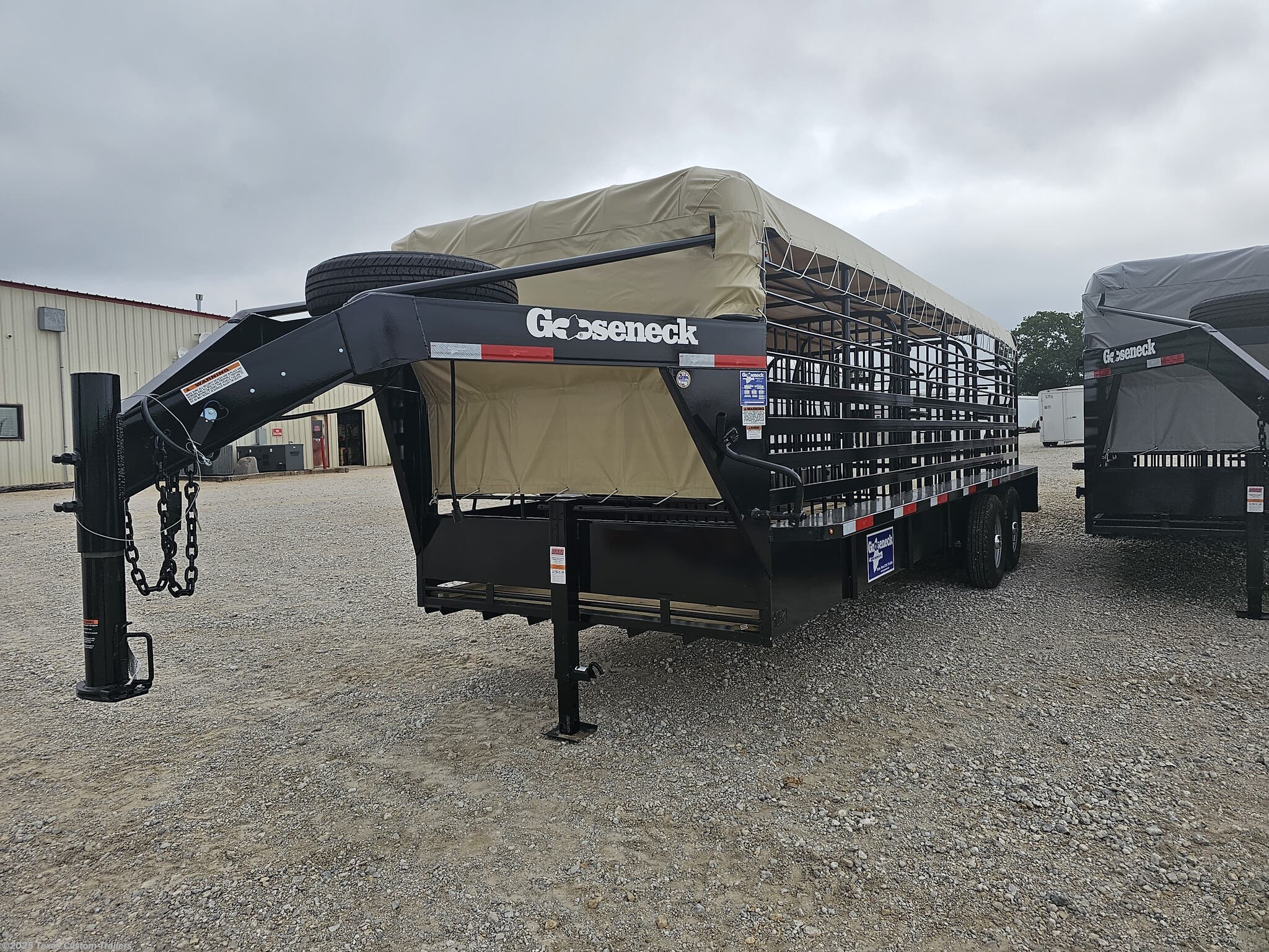 Texas Custom Trailers Trailer Dealer | TrailersUSA