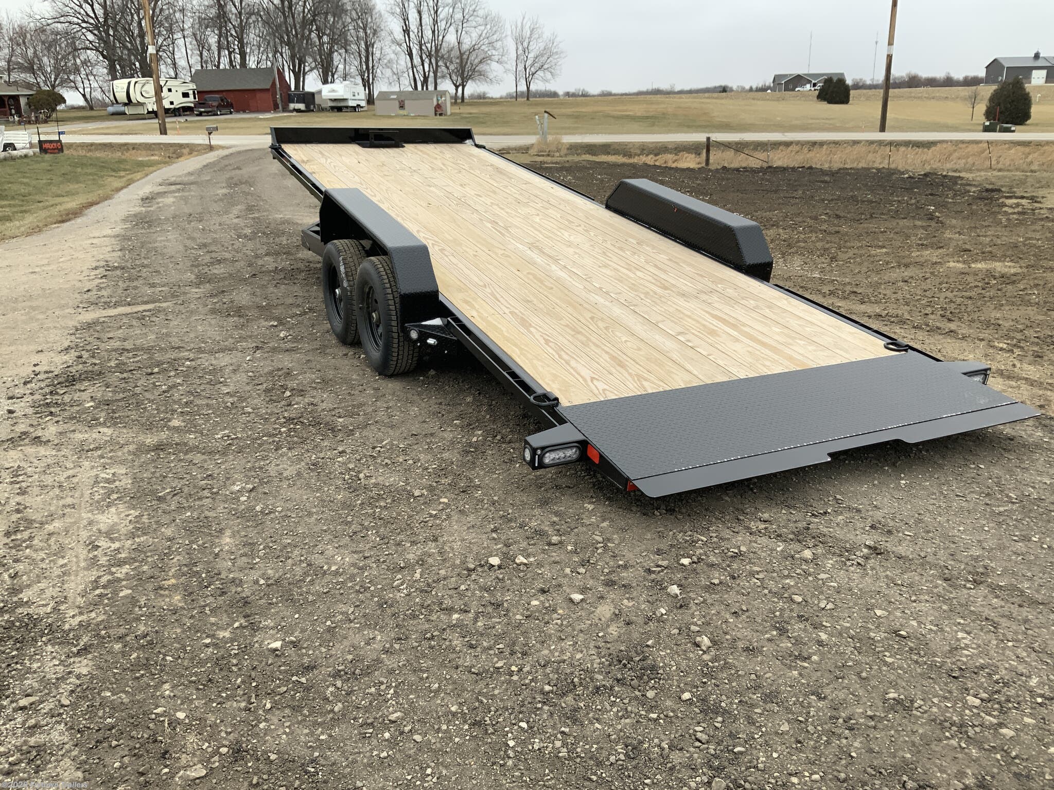 6x22 Vehicle Tilt Deck Trailer for sale | New MAXXD T5X | TrailersUSA