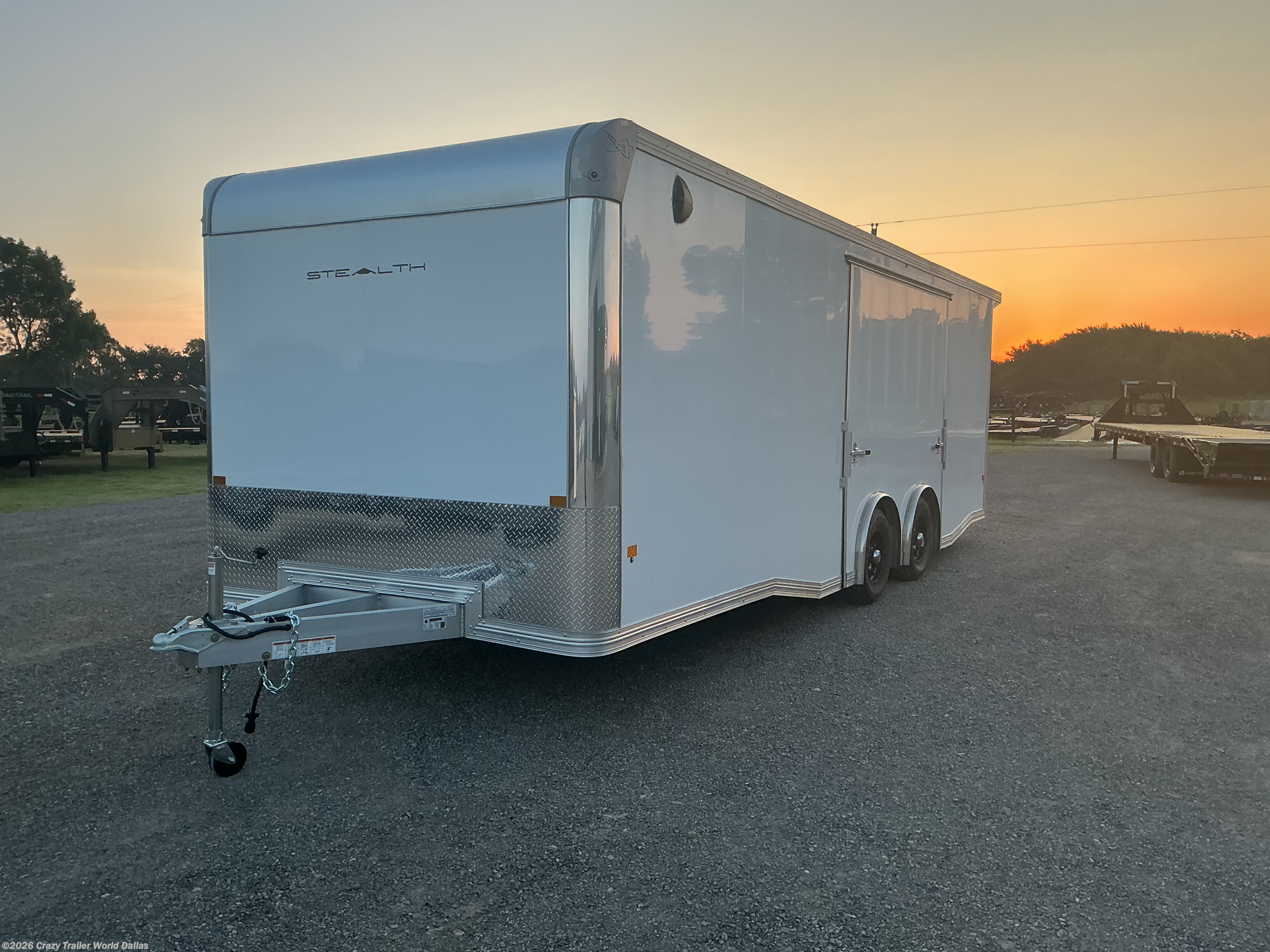 Crazy Trailer World Dallas Trailer Dealer | TrailersUSA
