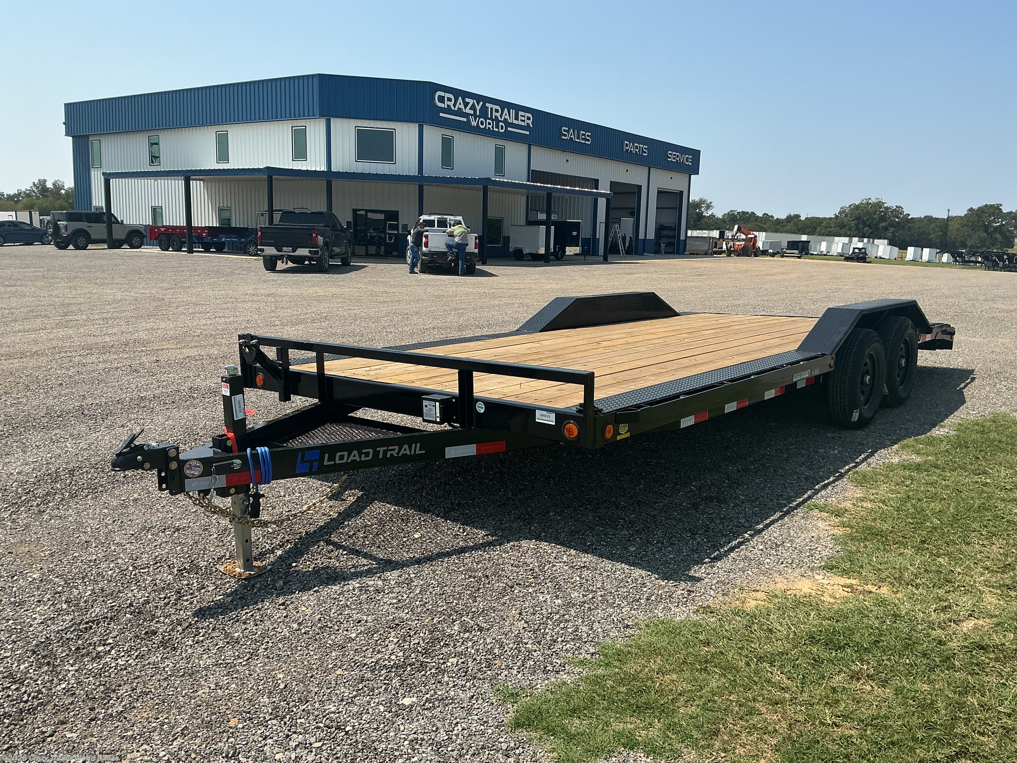 Crazy Trailer World in Whitesboro, TX