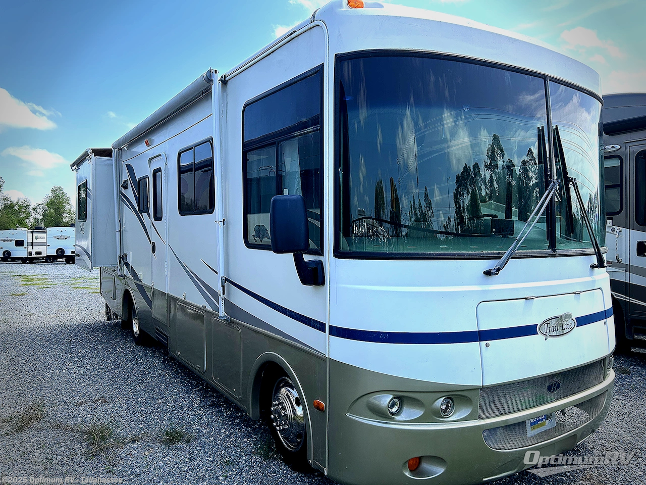 New & Used R-Vision Trail Lite RVs | trail lite rvs.com